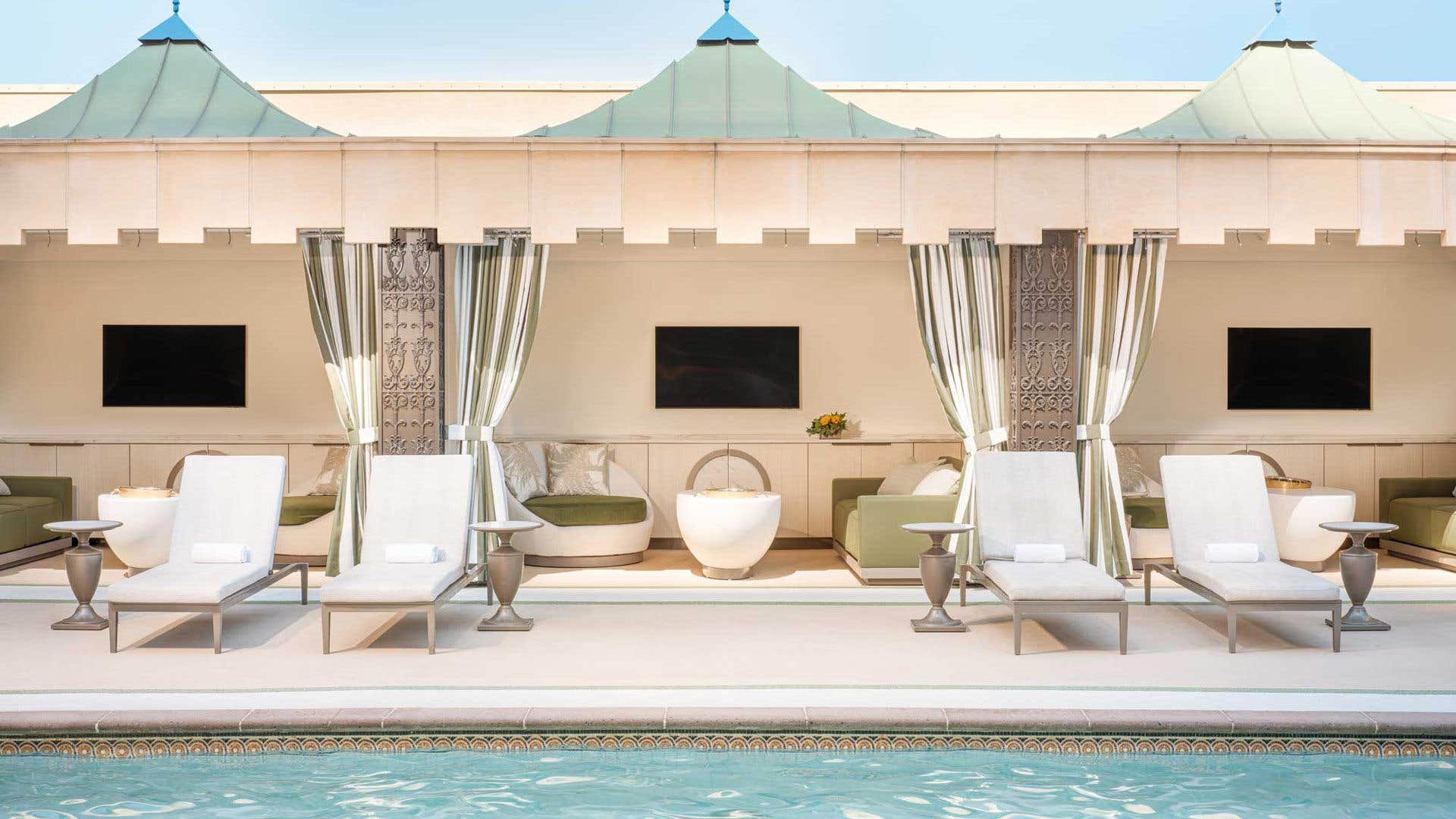 Palazzo Pool Deck | The Venetian Resort Las Vegas
