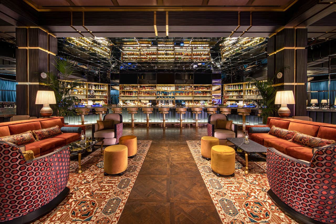 Juliet Cocktail Room | The Venetian Resort Las Vegas