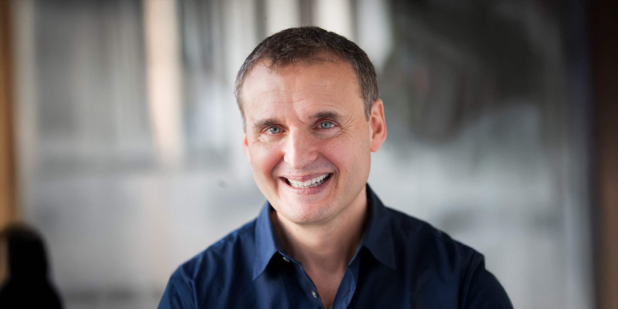 An Evening With Phil Rosenthal of “Somebody Feed Phil” | 2025 Tickets